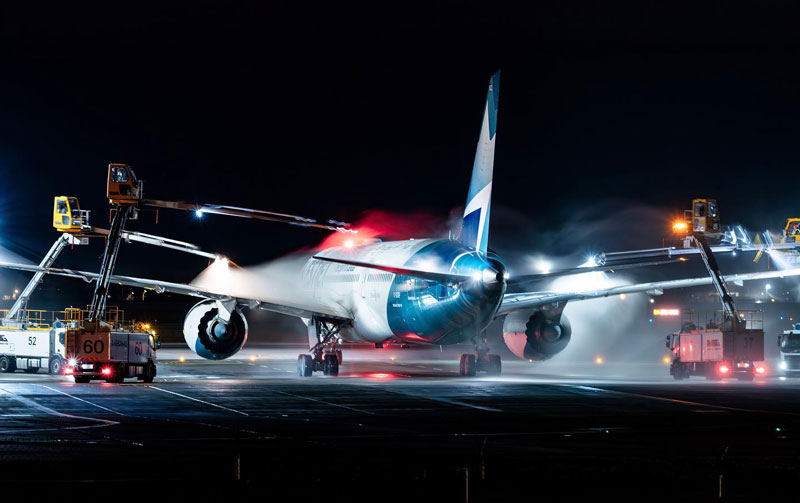 WestJet Cancels Hundreds of Flights Due to Extreme Cold - South Asia ...
